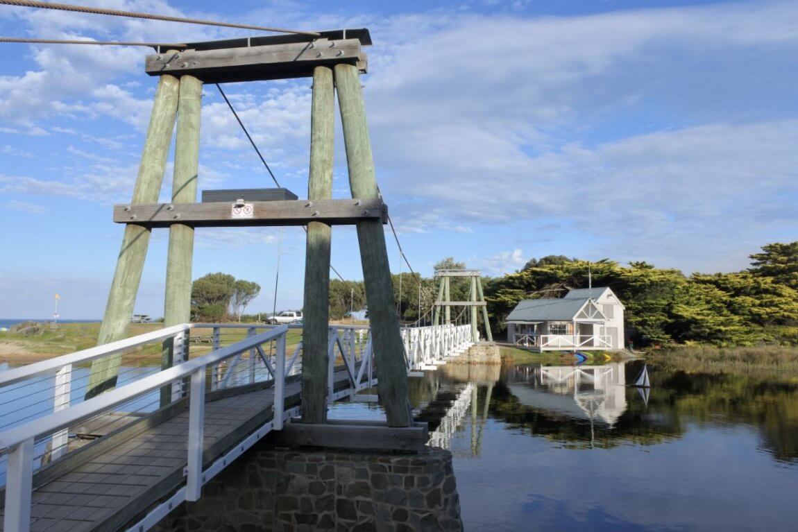 Ultimate Guide To Great Ocean Road Accommodation TripAnthropologist