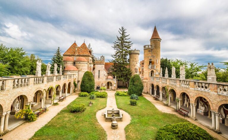 Top 28 Historic Castles In Hungary [2023] - TripAnthropologist